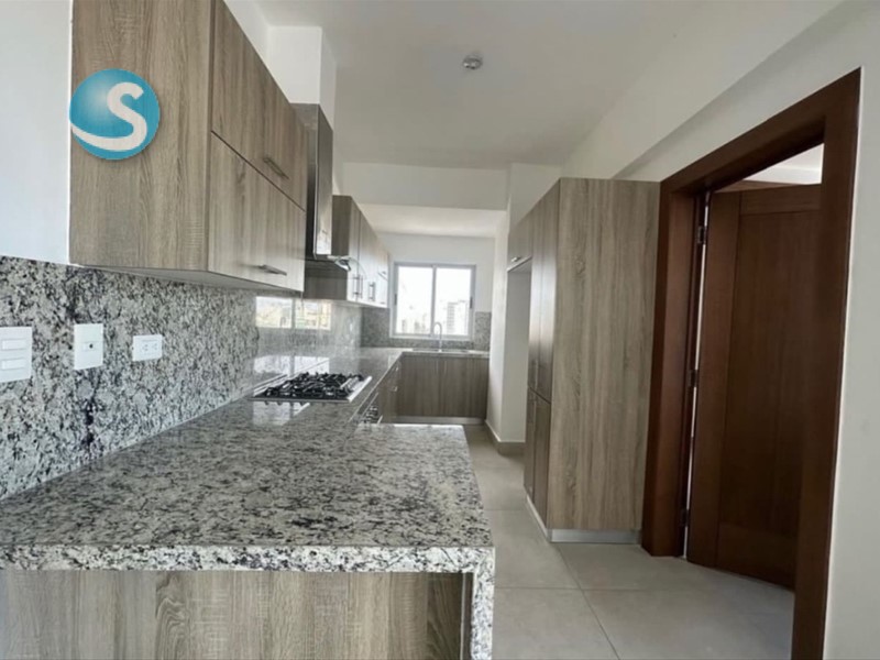 Apartamento en Alquiler, Evaristo Morales #1362216 - SuperCasas.com